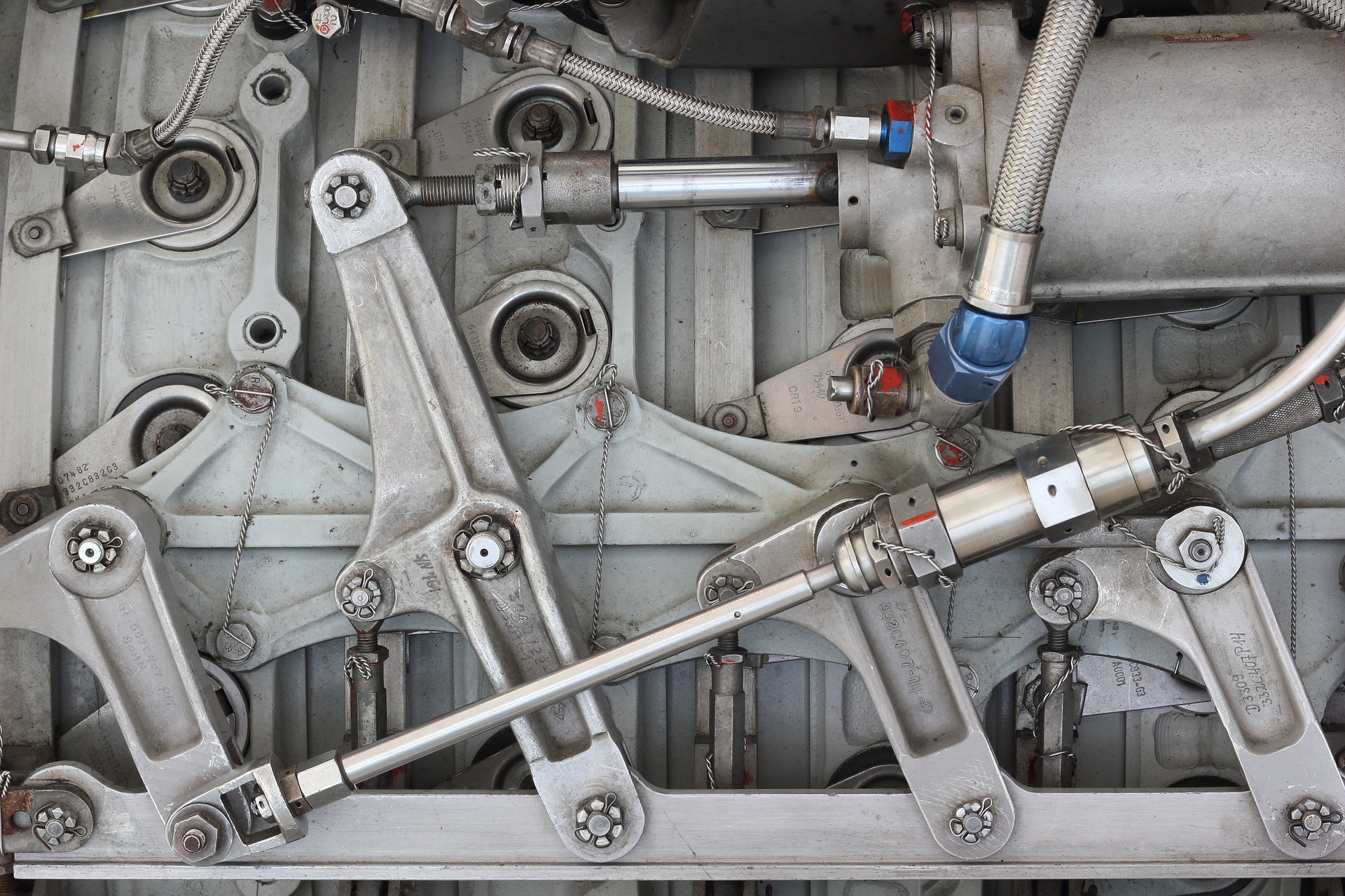 Hydraulic Inspection 101: When to Check and What to Check For | Power ...